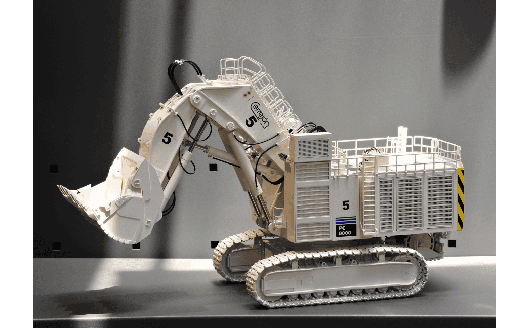 BYMO KOMATSU Excavator PC8000-6 Elektric with Shovel ""Cerrejon" 電力版本 ...